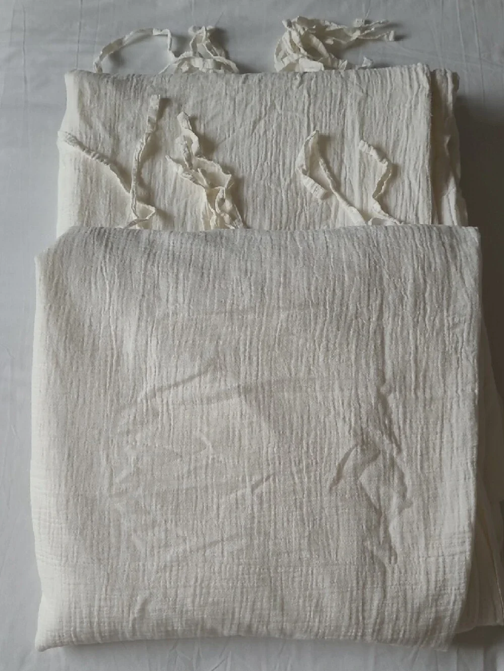 Pottery Barn Teen | Bedding | Pottery Barn Teen Ivory Textured Gauze ...
